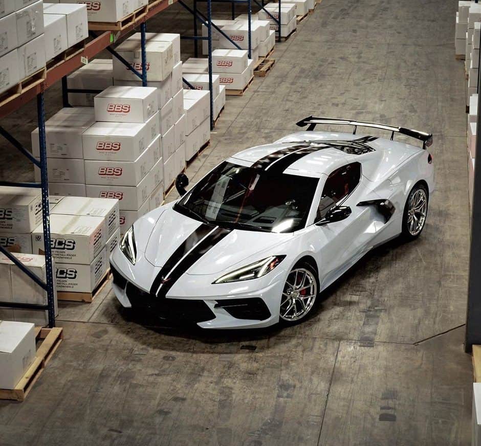 جنوط كروم أجدد ما حصلت عليه السيارة الرياضية كورفيت C8 Z51 2020 | عرب جي تي